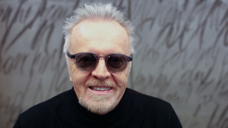 Il aurait pu être footballeur… Comment Umberto Tozzi a troqué le ballon pour la chanson | RTL Info