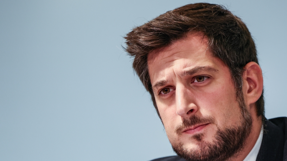 Adrien Dolimont l’annonce : « Nous devons réaliser 880 millions d’euros ...