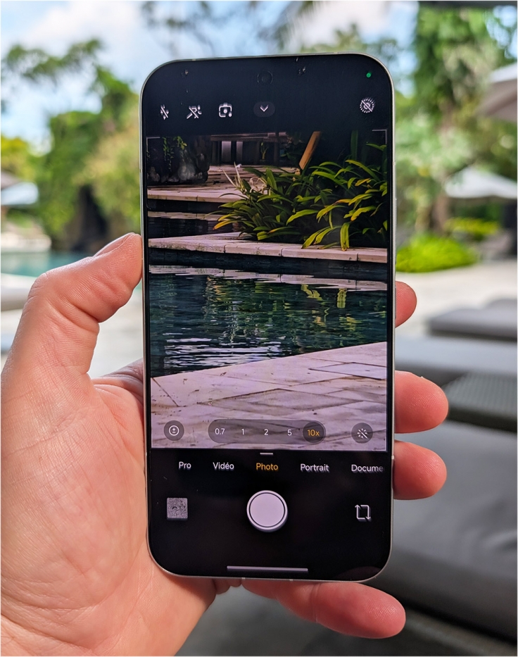 Un smartphone avec un subwoofer Bose dans le dos : que vaut le Poco F8 ...