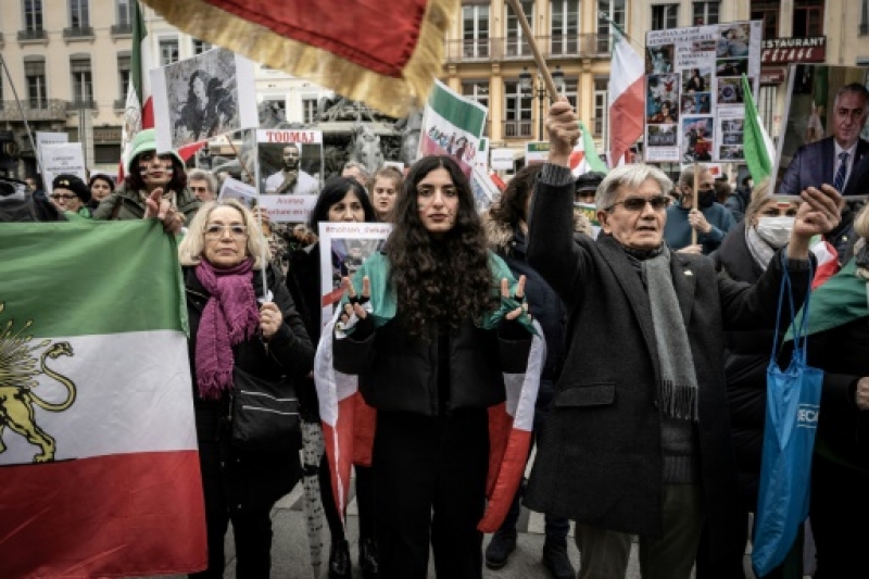Un millier de manifestants à Lyon en soutien à la contestation en Iran ...
